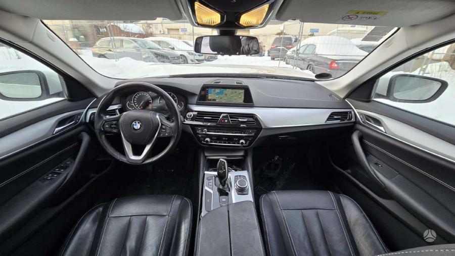 Balts BMW 520 2019 Kauņa, ar dzinēja tilpumu 2.00 L un nobraukumu 151 tūkst. km par 9800 €, foto 12 vietnē AUTOMOTO.COM.LV