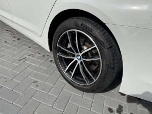 White BMW 520 2019 in Telschi, with an engine capacity of 2.00 L and mileage of 159 thousand km for 15999 €, photo 14 on AUTOMOTO.COM.LV
