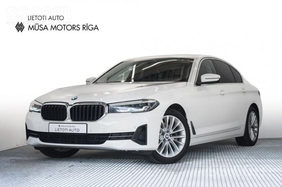 Balts BMW 520 2022 Rīga, ar dzinēja tilpumu 2.00 L un nobraukumu 111 tūkst. km par 30900 €, foto 1 vietnē AUTOMOTO.COM.LV