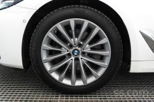 Balts BMW 520 2022 Rīga, ar dzinēja tilpumu 2.00 L un nobraukumu 111 tūkst. km par 30900 €, foto 10 vietnē AUTOMOTO.COM.LV