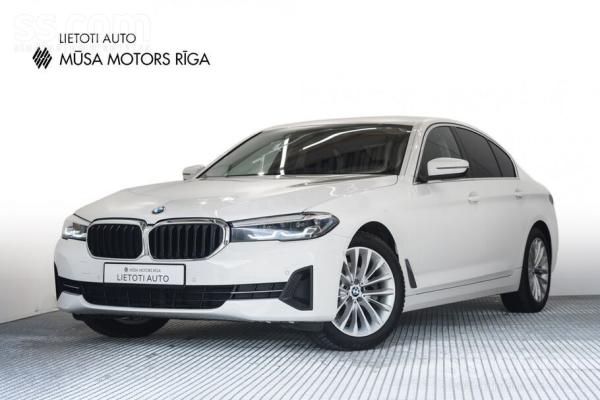 Balts BMW 520 2022 Rīga, ar dzinēja tilpumu 2.00 L un nobraukumu 111 tūkst. km par 30900 €, foto 1 vietnē AUTOMOTO.COM.LV