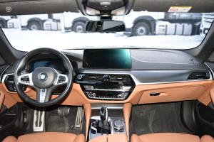 Balts BMW 520 2023 Viļņa, ar dzinēja tilpumu 2.00 L un nobraukumu 79 tūkst. km par 36000 €, foto 24 vietnē AUTOMOTO.COM.LV