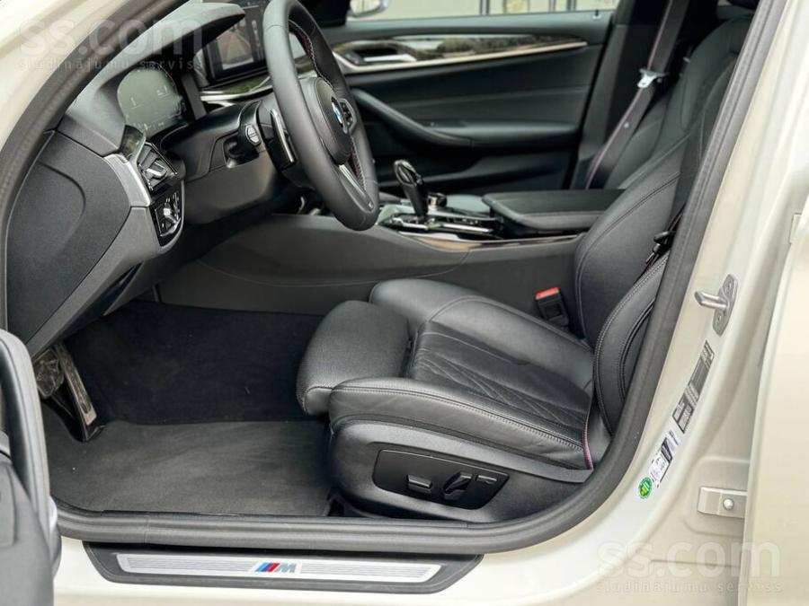 Balts BMW 520 2023 Rīga, ar dzinēja tilpumu 2.00 L un nobraukumu 165 tūkst. km par 33500 €, foto 12 vietnē AUTOMOTO.COM.LV