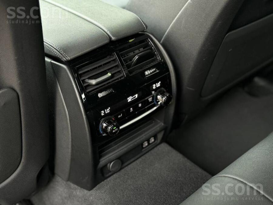 Balts BMW 520 2023 Rīga, ar dzinēja tilpumu 2.00 L un nobraukumu 165 tūkst. km par 33500 €, foto 18 vietnē AUTOMOTO.COM.LV