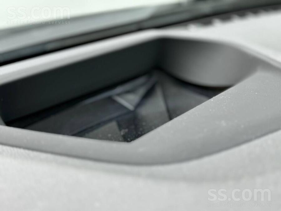 Balts BMW 520 2023 Rīga, ar dzinēja tilpumu 2.00 L un nobraukumu 165 tūkst. km par 33500 €, foto 21 vietnē AUTOMOTO.COM.LV