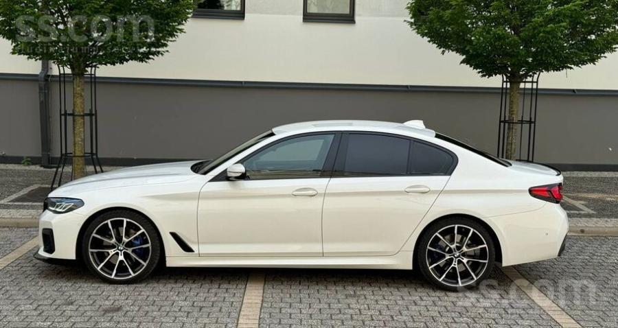 Balts BMW 520 2023 Rīga, ar dzinēja tilpumu 2.00 L un nobraukumu 165 tūkst. km par 33500 €, foto 31 vietnē AUTOMOTO.COM.LV