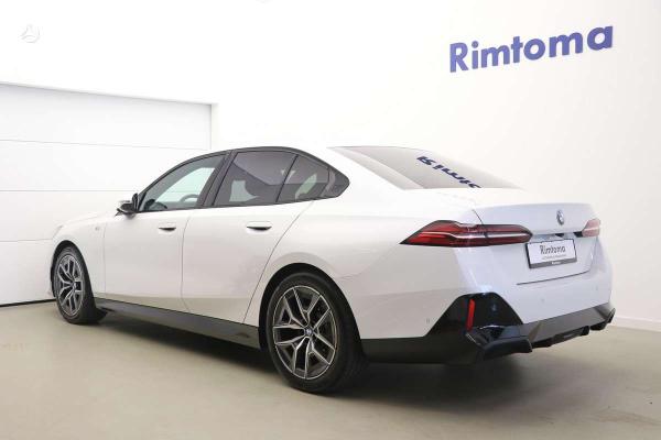 Balts BMW 520 2023 Viļņa, ar dzinēja tilpumu 2.00 L un nobraukumu 61 tūkst. km par 49990 €, foto 3 vietnē AUTOMOTO.COM.LV