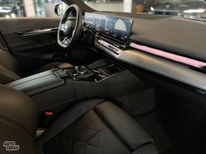 White BMW 520 2025 in Klaipeda, with an engine capacity of 2.00 L and mileage of 20 thousand km for 59771 €, photo 14 on AUTOMOTO.COM.LV