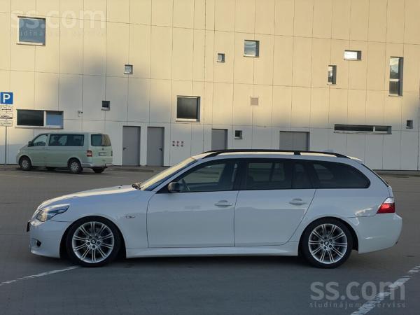 White BMW 520 2007 in Rezekne, with an engine capacity of 2.00 L and mileage of 0 thousand km for 6500 €, photo 2 on AUTOMOTO.COM.LV