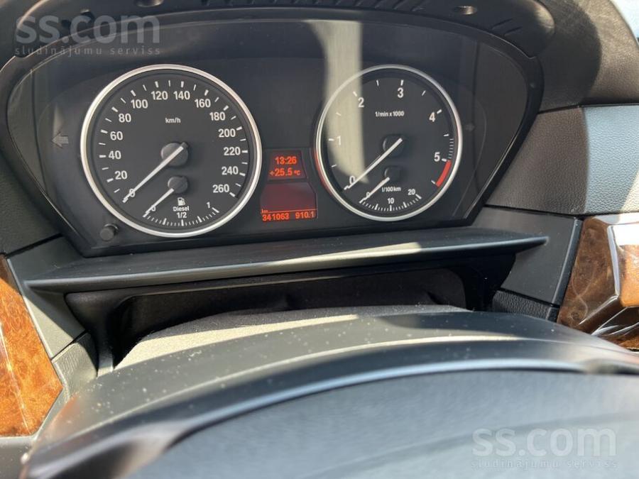 Balts BMW 520 2008 Saldus, ar dzinēja tilpumu 2.00 L un nobraukumu 341 tūkst. km par 4650 €, foto 13 vietnē AUTOMOTO.COM.LV