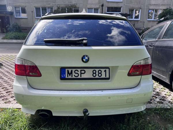 White BMW 520 2008 in Vilnius, with an engine capacity of 2.00 L and mileage of 411 thousand km for 2550 €, photo 5 on AUTOMOTO.COM.LV