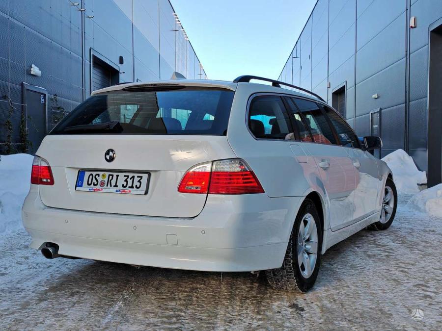 White BMW 520 2009 in Klaipeda, with an engine capacity of 2.00 L and mileage of 246 thousand km for 5550 €, photo 7 on AUTOMOTO.COM.LV