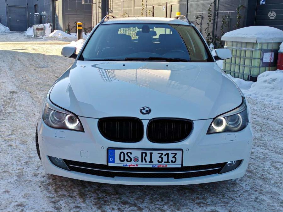 White BMW 520 2009 in Klaipeda, with an engine capacity of 2.00 L and mileage of 246 thousand km for 5550 €, photo 12 on AUTOMOTO.COM.LV