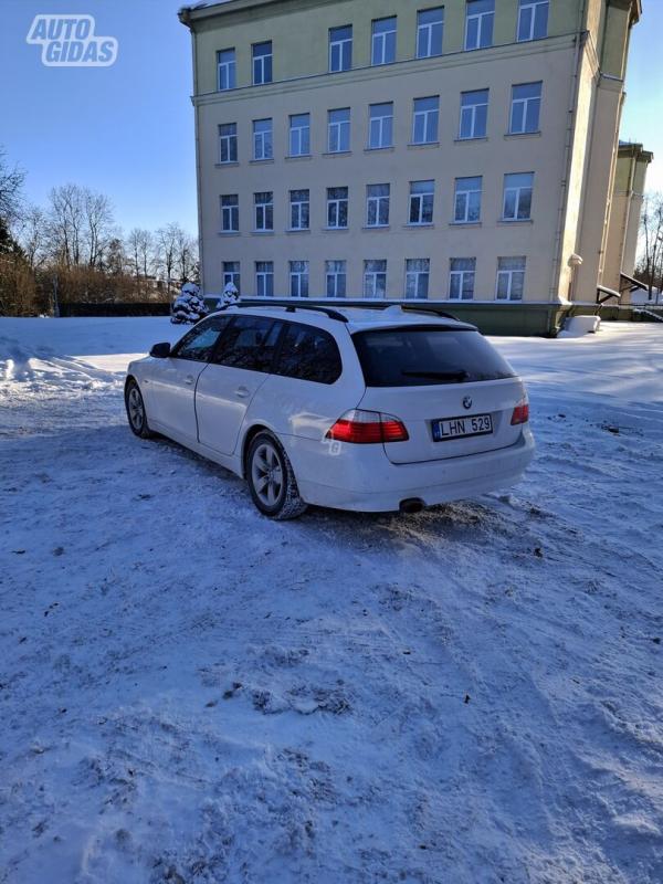 Balts BMW 520 2009 Viļņa, ar dzinēja tilpumu 2.00 L un nobraukumu 274 tūkst. km par 4150 €, foto 4 vietnē AUTOMOTO.COM.LV