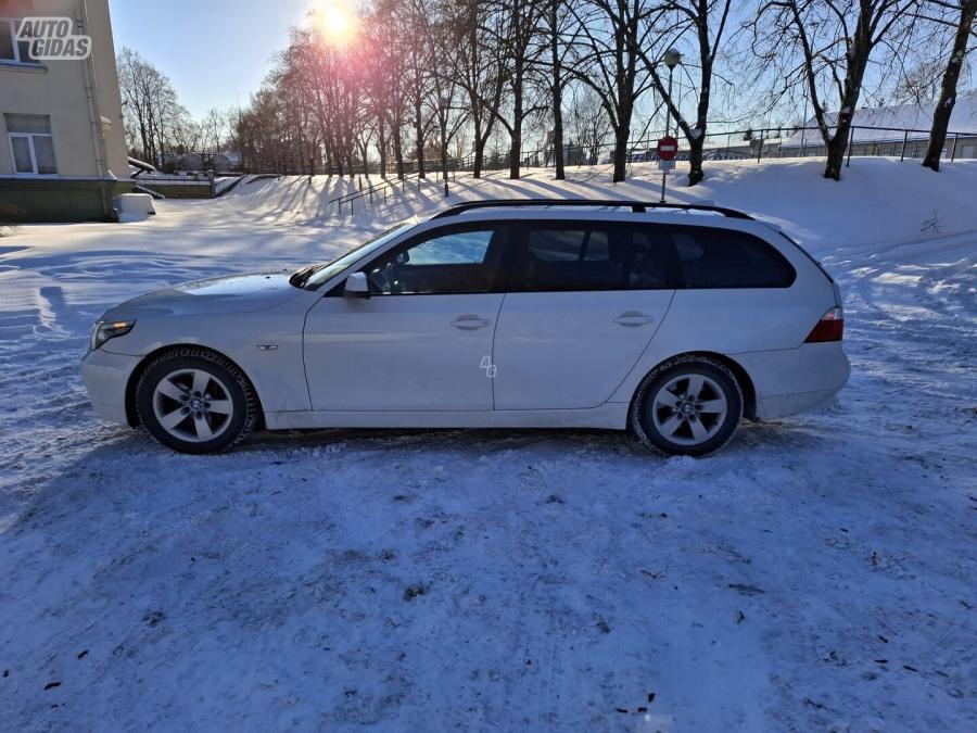 White BMW 520 2009 in Vilnius, with an engine capacity of 2.00 L and mileage of 274 thousand km for 4150 €, photo 5 on AUTOMOTO.COM.LV