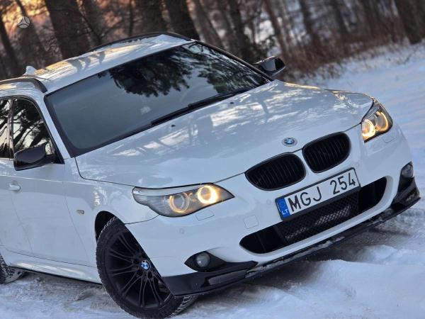 White BMW 520 2009 in Radviliskis, with an engine capacity of 2.00 L and mileage of 341 thousand km for 5700 €, photo 8 on AUTOMOTO.COM.LV