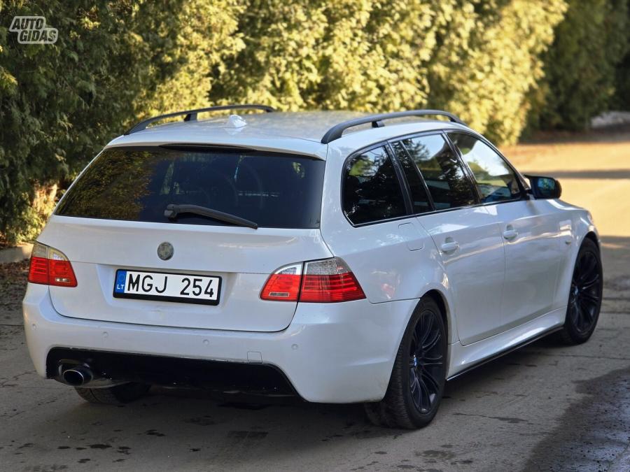 White BMW 520 2009 in Siauliai, with an engine capacity of 2.00 L and mileage of 340 thousand km for 5600 €, photo 9 on AUTOMOTO.COM.LV
