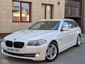 White BMW 520 2010 in Silute, with an engine capacity of 2.00 L and mileage of 321 thousand km for 7200 €, photo 9 on AUTOMOTO.COM.LV