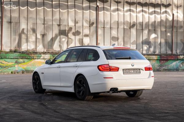 Balts BMW 520 2010 Klaipėda, ar dzinēja tilpumu 2.00 L un nobraukumu 290 tūkst. km par 6700 €, foto 4 vietnē AUTOMOTO.COM.LV