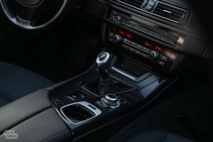 Белый БМВ 520 2010 в Клайпеда, объемом двигателя 2.00 л и пробегом 290 тыс. км за 6700 €, фото 13 на AUTOMOTO.COM.LV