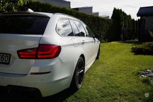 White BMW 520 2010 in Vilnius, with an engine capacity of 2.00 L and mileage of 340 thousand km for 7700 €, photo 17 on AUTOMOTO.COM.LV