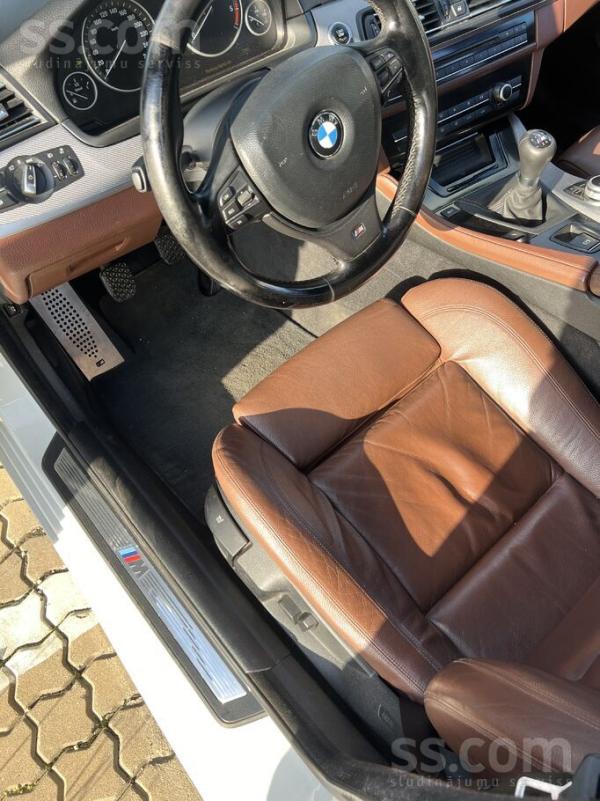 БМВ 520 2010 в Рига на AUTOMOTO.COM.LV Белый БМВ 520 2010 в Рига, объемом двигателя 2.00 л и пробегом 277 тыс. км за 7500 €, фото 9 на AUTOMOTO.COM.LV