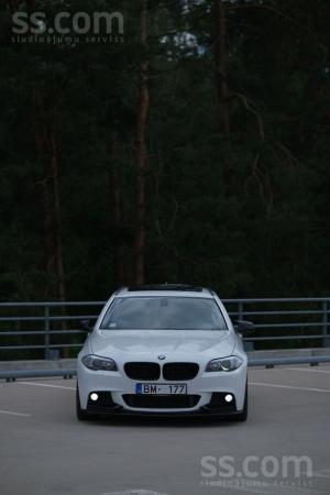 White BMW 520 2011 in Riga, with an engine capacity of 2.00 L and mileage of 285 thousand km for 13800 €, photo 3 on AUTOMOTO.COM.LV