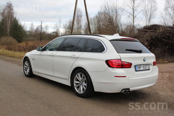 White BMW 520 2011 in Bauska, with an engine capacity of 2.00 L and mileage of 283 thousand km for 6300 €, photo 3 on AUTOMOTO.COM.LV