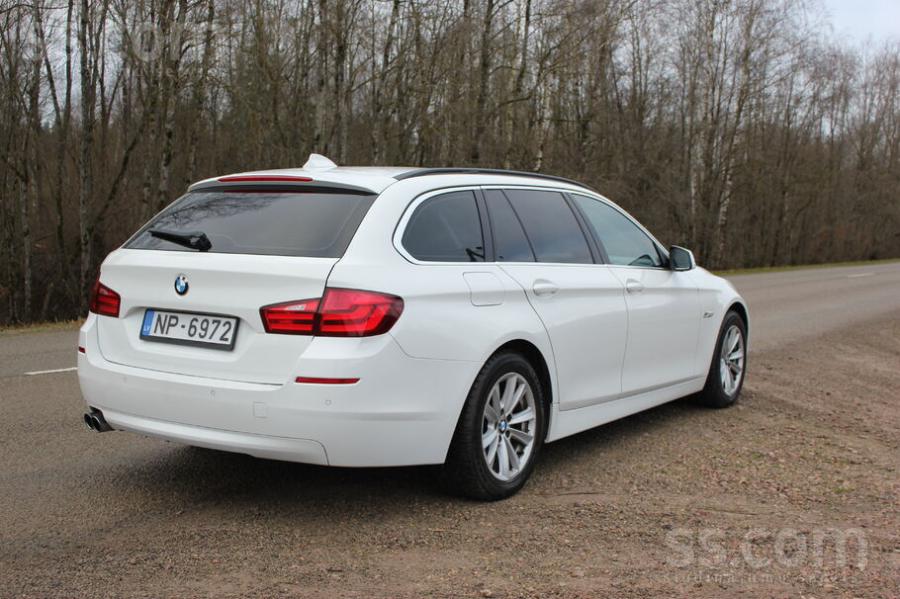 White BMW 520 2011 in Bauska, with an engine capacity of 2.00 L and mileage of 283 thousand km for 6300 €, photo 4 on AUTOMOTO.COM.LV