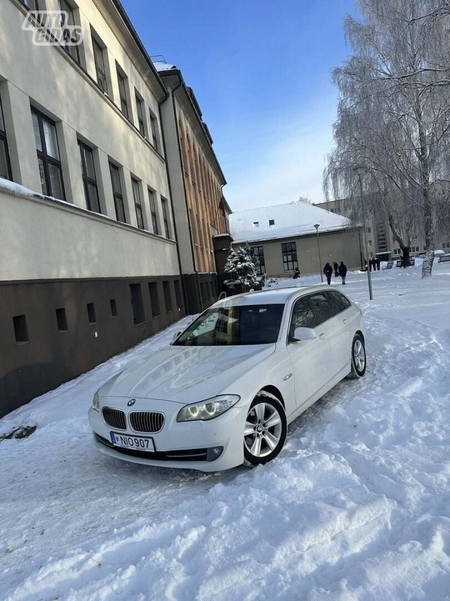 Balts BMW 520 2011 Šilutė, ar dzinēja tilpumu 2.00 L un nobraukumu 350 tūkst. km par 6900 €, foto 1 vietnē AUTOMOTO.COM.LV