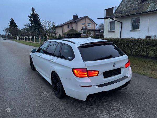 Balts BMW 520 2011 Jurbarkas, ar dzinēja tilpumu 2.00 L un nobraukumu 233 tūkst. km par 10500 €, foto 5 vietnē AUTOMOTO.COM.LV