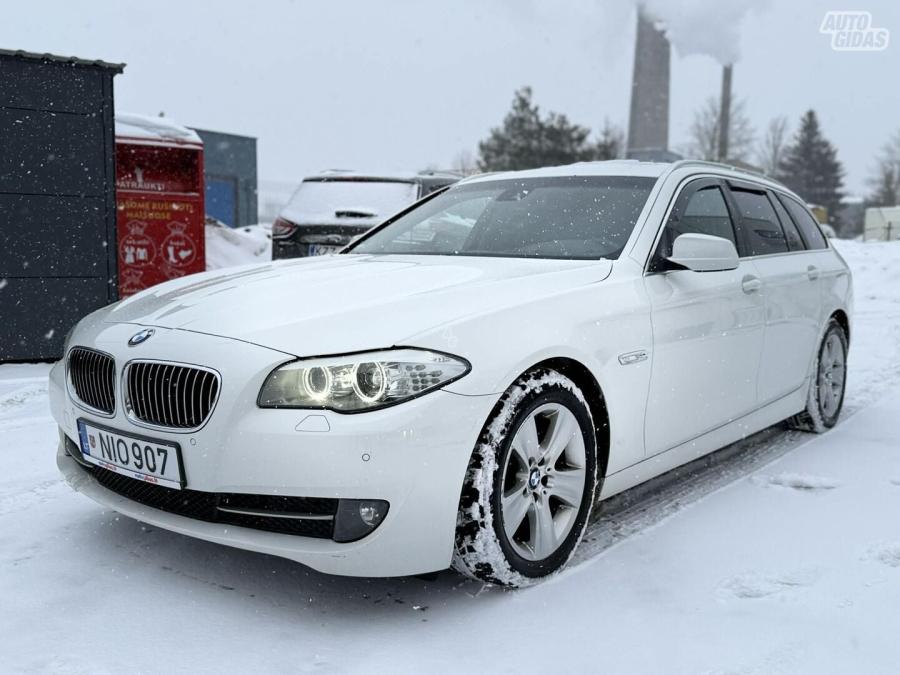 Balts BMW 520 2011 Šilutė, ar dzinēja tilpumu 2.00 L un nobraukumu 300 tūkst. km par 5999 €, foto 3 vietnē AUTOMOTO.COM.LV