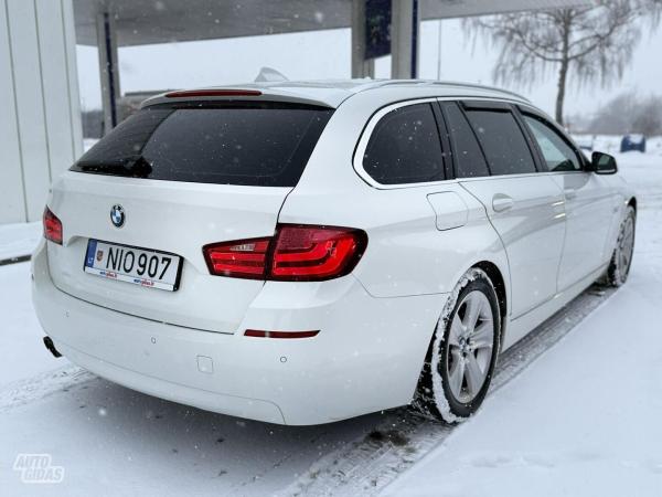 White BMW 520 2011 in Silute, with an engine capacity of 2.00 L and mileage of 300 thousand km for 5999 €, photo 8 on AUTOMOTO.COM.LV