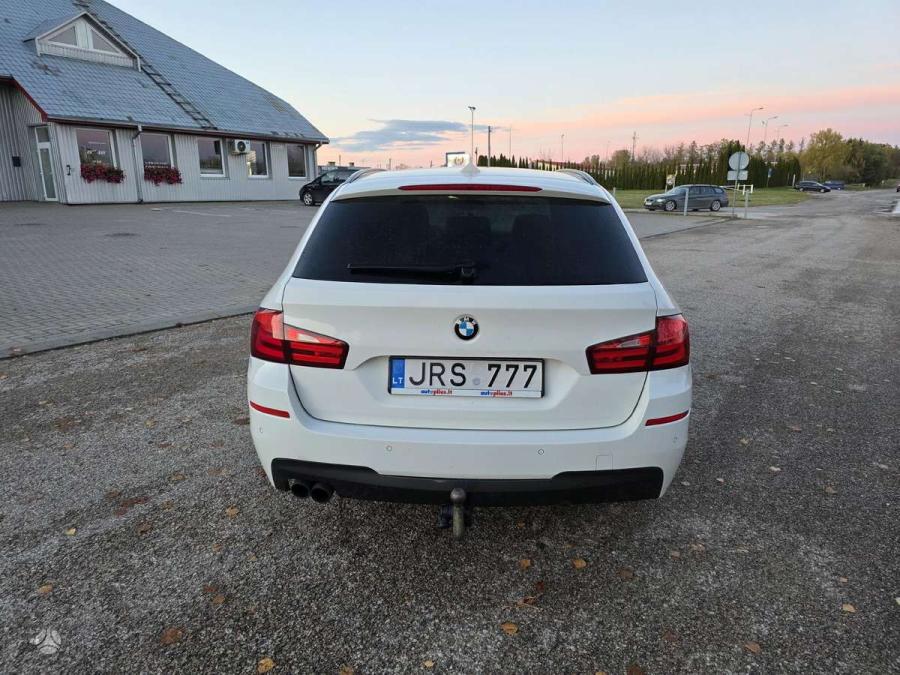 White BMW 520 2011 in Kaunas, with an engine capacity of 2.00 L and mileage of 330 thousand km for 8399 €, photo 5 on AUTOMOTO.COM.LV