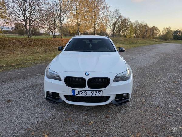 White BMW 520 2011 in Kaunas, with an engine capacity of 2.00 L and mileage of 330 thousand km for 8399 €, photo 9 on AUTOMOTO.COM.LV