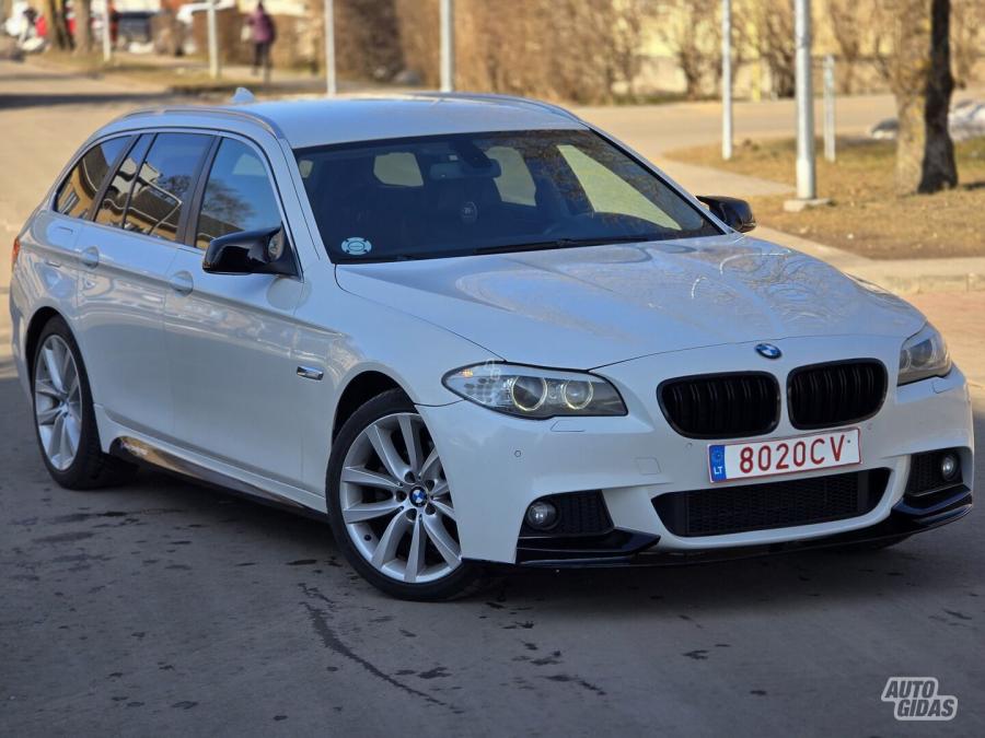 White BMW 520 2011 in Siauliai, with an engine capacity of 2.00 L and mileage of 368 thousand km for 8650 €, photo 2 on AUTOMOTO.COM.LV