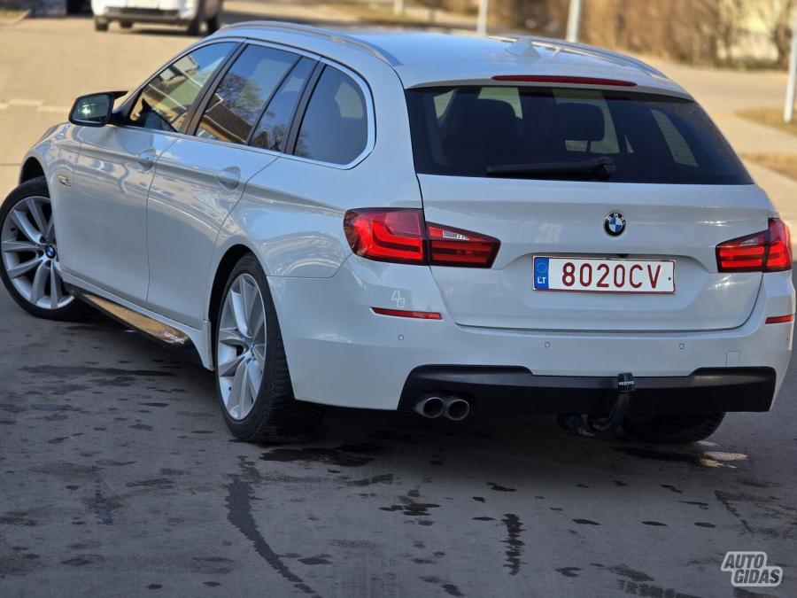 White BMW 520 2011 in Siauliai, with an engine capacity of 2.00 L and mileage of 368 thousand km for 8650 €, photo 14 on AUTOMOTO.COM.LV