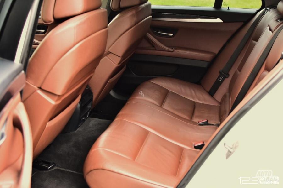 White BMW 520 2011 in Kretinga, with an engine capacity of 2.00 L and mileage of 342 thousand km for 6999 €, photo 14 on AUTOMOTO.COM.LV