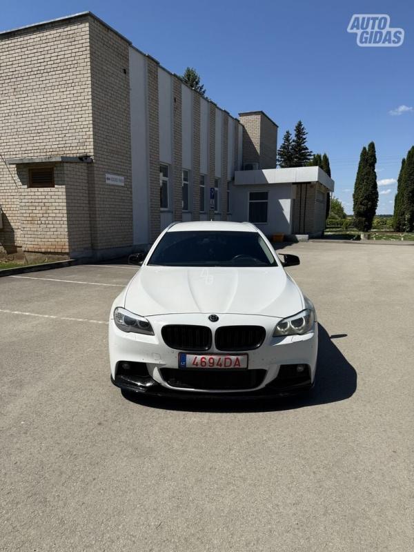 Balts BMW 520 2011 Kauņa, ar dzinēja tilpumu 2.00 L un nobraukumu 372 tūkst. km par 7200 €, foto 2 vietnē AUTOMOTO.COM.LV