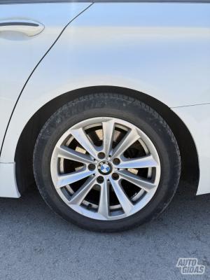 Balts BMW 520 2011 Kauņa, ar dzinēja tilpumu 2.00 L un nobraukumu 372 tūkst. km par 7200 €, foto 8 vietnē AUTOMOTO.COM.LV