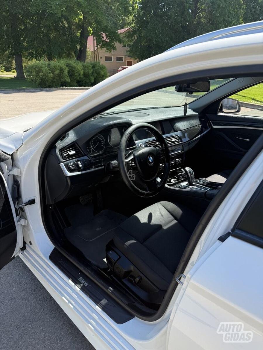 Balts BMW 520 2011 Kauņa, ar dzinēja tilpumu 2.00 L un nobraukumu 372 tūkst. km par 7200 €, foto 9 vietnē AUTOMOTO.COM.LV