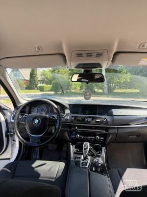 Balts BMW 520 2011 Kauņa, ar dzinēja tilpumu 2.00 L un nobraukumu 372 tūkst. km par 7200 €, foto 16 vietnē AUTOMOTO.COM.LV