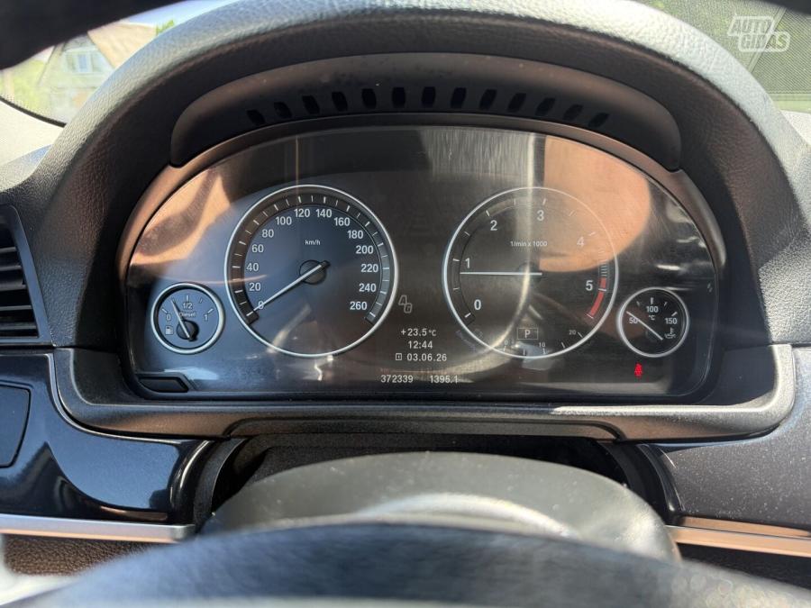 Balts BMW 520 2011 Kauņa, ar dzinēja tilpumu 2.00 L un nobraukumu 372 tūkst. km par 7200 €, foto 17 vietnē AUTOMOTO.COM.LV