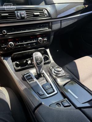 Balts BMW 520 2011 Kauņa, ar dzinēja tilpumu 2.00 L un nobraukumu 372 tūkst. km par 7200 €, foto 20 vietnē AUTOMOTO.COM.LV