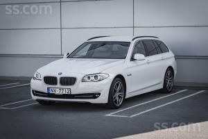 Balts BMW 520 2011 Rīga, ar dzinēja tilpumu 2.00 L un nobraukumu 329 tūkst. km par 7750 €, foto  vietnē AUTOMOTO.COM.LV