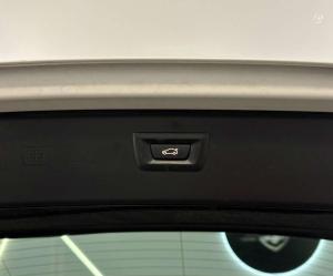 White BMW 520 2011 in Marijampole, with an engine capacity of 2.00 L and mileage of 327 thousand km for 8950 €, photo 28 on AUTOMOTO.COM.LV
