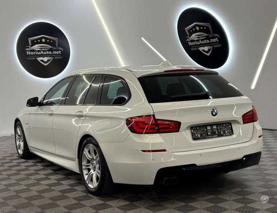 White BMW 520 2011 in Marijampole, with an engine capacity of 2.00 L and mileage of 327 thousand km for 8950 €, photo 33 on AUTOMOTO.COM.LV
