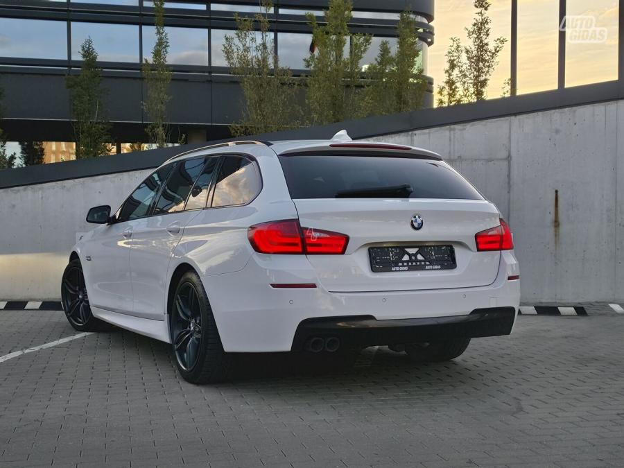 White BMW 520 2011 in Kaunas, with an engine capacity of 2.00 L and mileage of 326 thousand km for 9299 €, photo 4 on AUTOMOTO.COM.LV