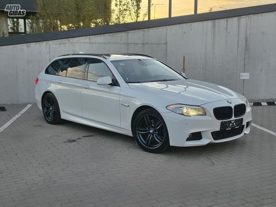 White BMW 520 2011 in Kaunas, with an engine capacity of 2.00 L and mileage of 326 thousand km for 9299 €, photo 7 on AUTOMOTO.COM.LV