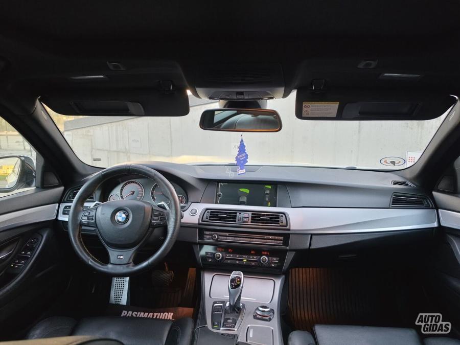 White BMW 520 2011 in Kaunas, with an engine capacity of 2.00 L and mileage of 326 thousand km for 9299 €, photo 14 on AUTOMOTO.COM.LV